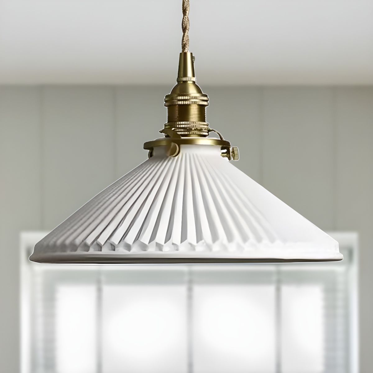 White Ceramic Scalloped Pendulum Light Nordic One Head Living Room ...